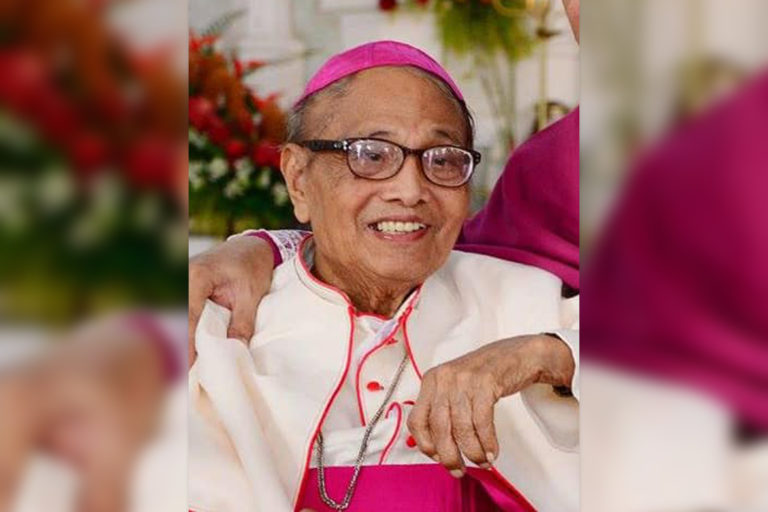 First bishop to lead San Carlos diocese dies | CBCPNews