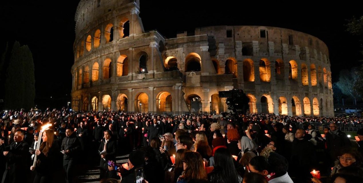 Pope Francis to write meditations for Good Friday Way of the Cross for ...