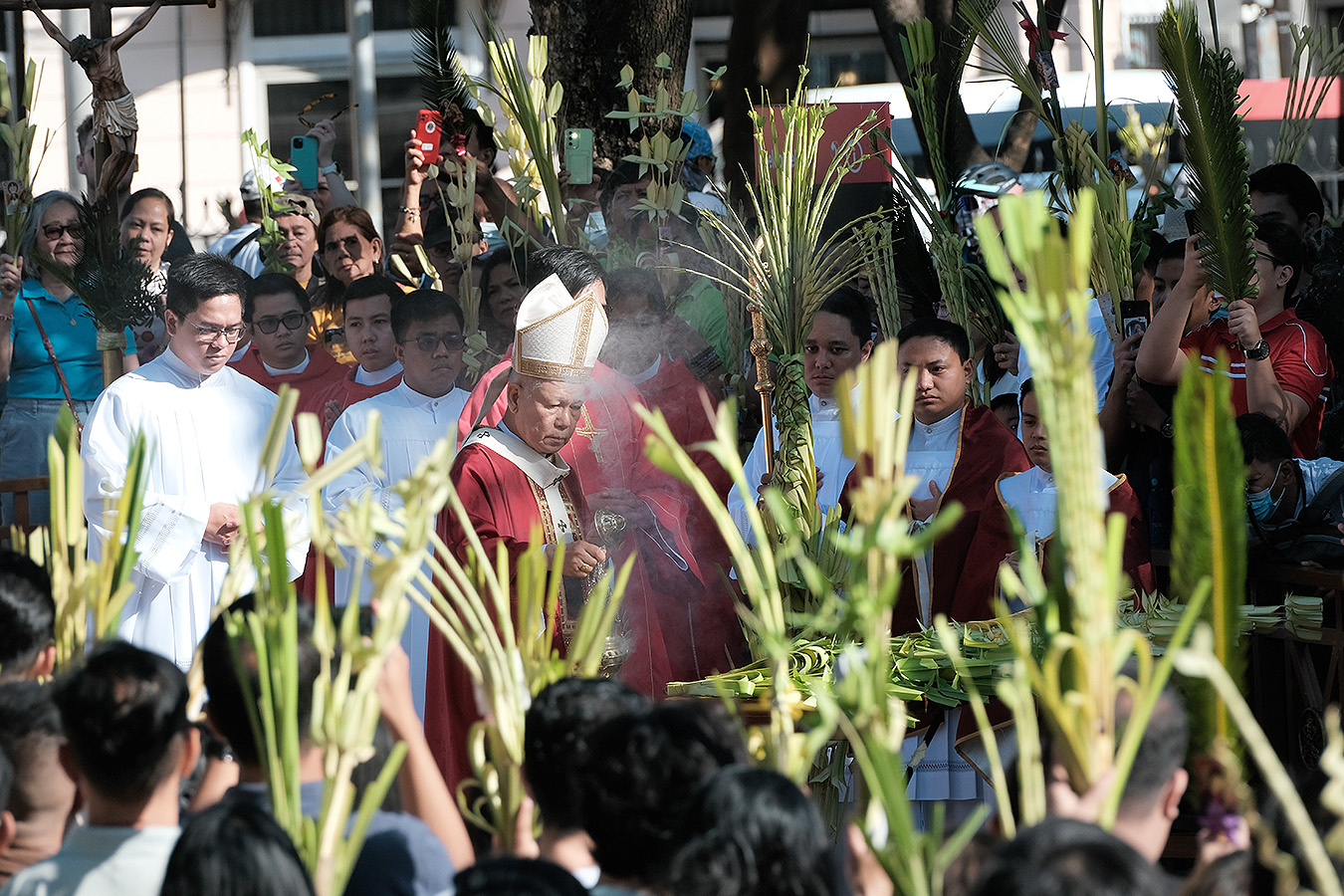 Holy Week is memorial of God’s mercy, says Manila archbishop | CBCPNews