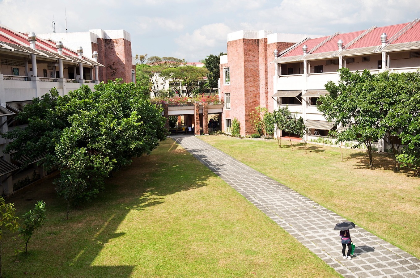 ‘Laudato Si university’: Ateneo shifts to 100% renewable energy | CBCPNews