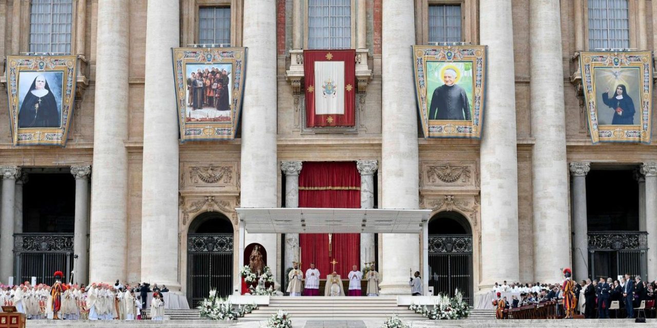 Honoring the ‘saints next door’: Pope Francis calls for annual ...