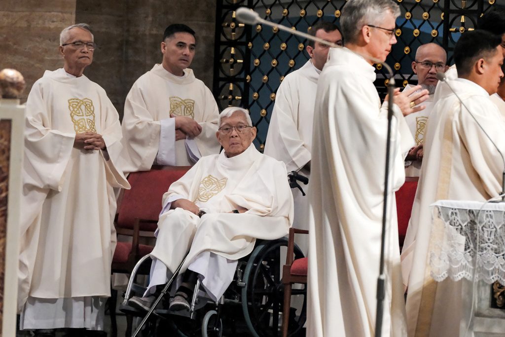 ‘Still in God’s service’: 85-year-old Manila priest renews vows at ...